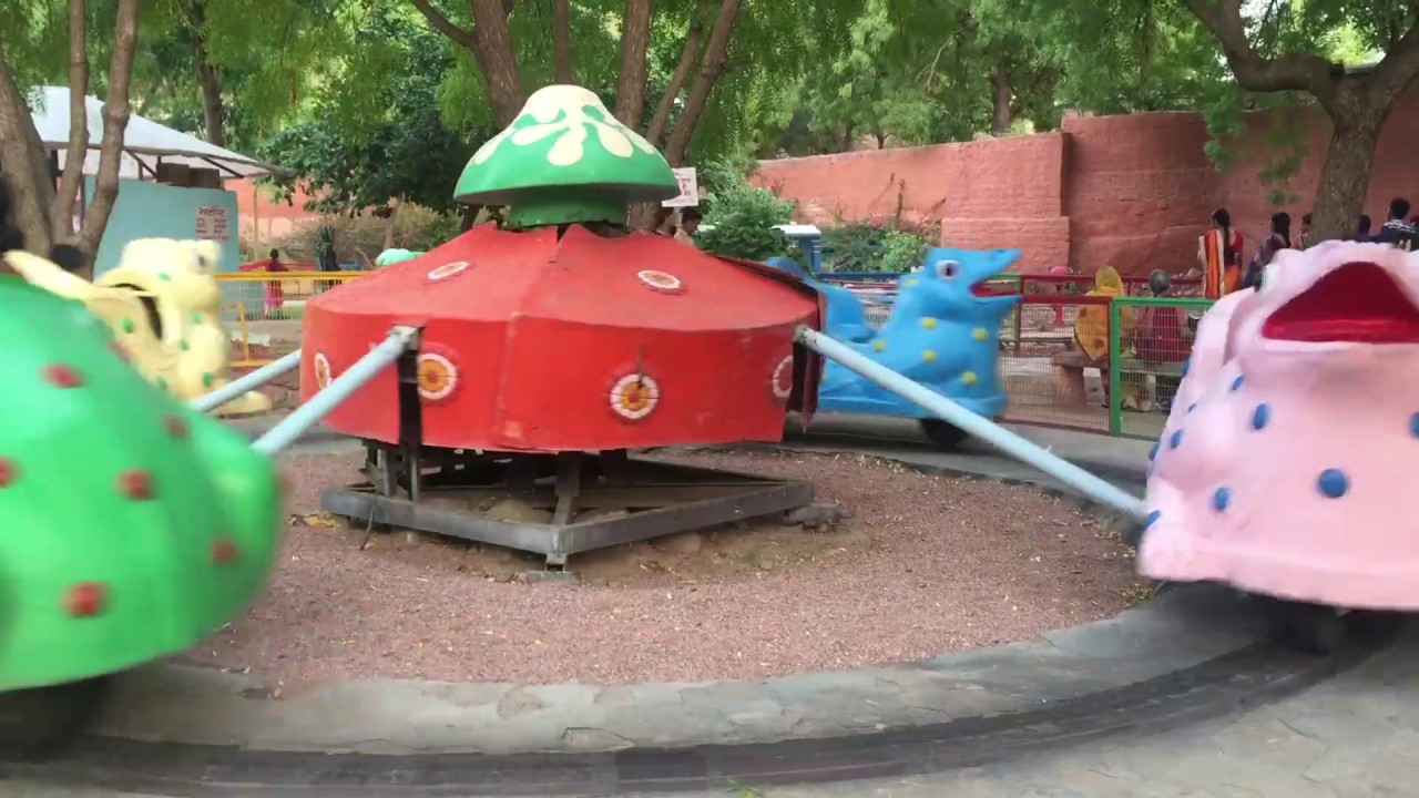 Jumping frog ride - YouTube