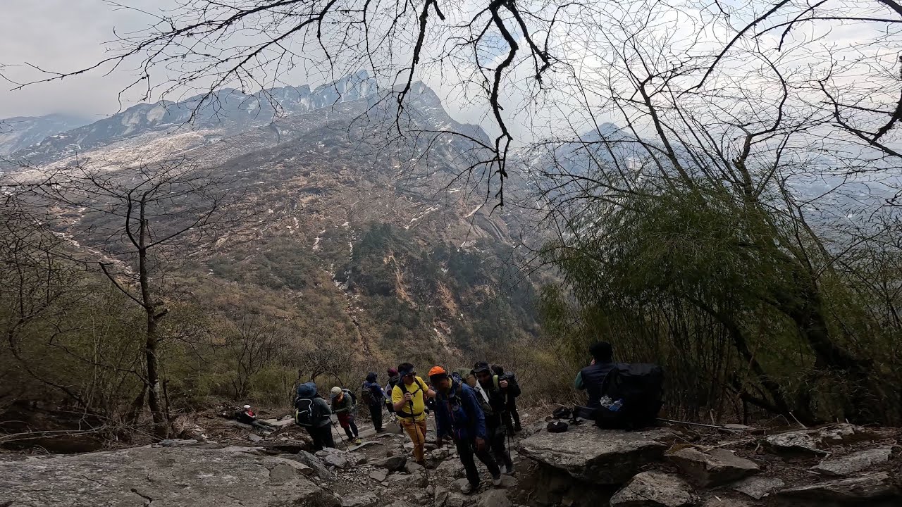 The Annapurna Files-ABC Trek Day 2 highlights. Sinuwa to Deurali - YouTube