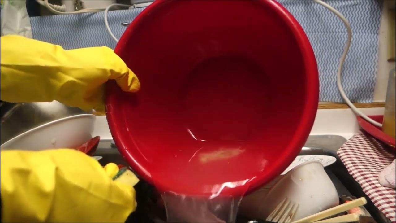 ASMR Cleaning dishes by hand. No talking Vlog - YouTube