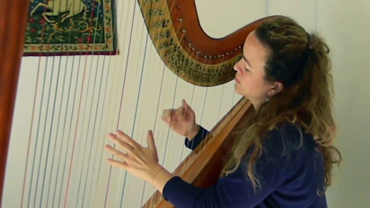 Barbara-jane harp's cover With or Without you U2 - YouTube