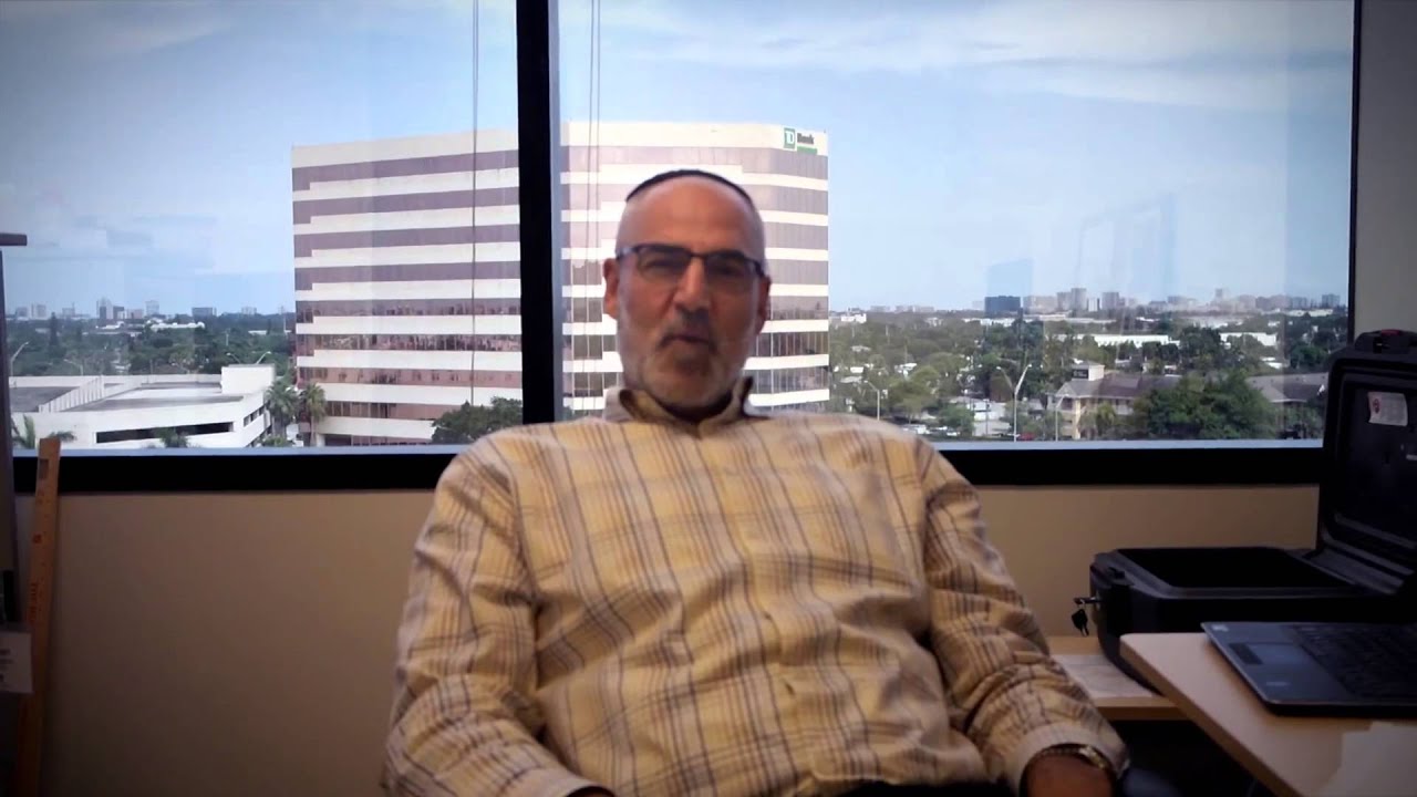 Alan Veingrad Is Keeping It Together - YouTube