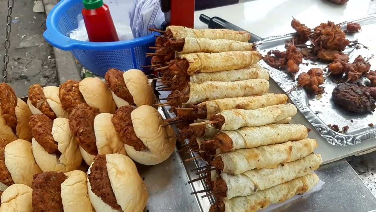 Chicken Burger Street Food - Crispy Chicken Burger Recipe - YouTube