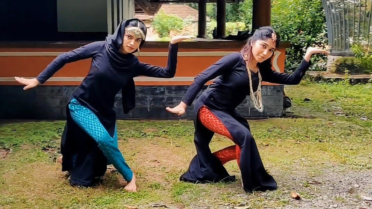 Pazhamthamizh Pattizhayum🖤. Aaliyah & Naseefa ||Dance Cover ...