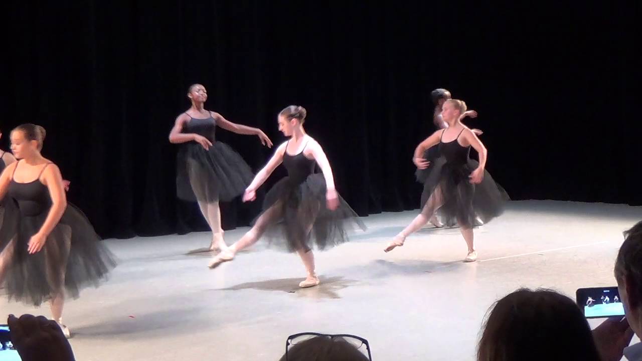 Princesses Dance from "Princess and the Pea" - YouTube