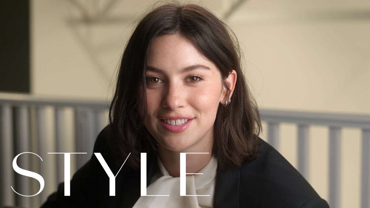 Gracie Abrams reveals her First, Best and Last | The Sunday Times Style - YouTube