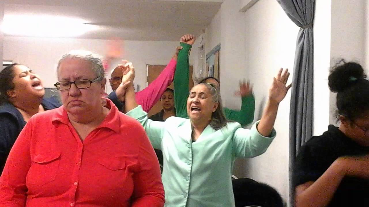 Unción Roger Arroyo Iglesia Autoridad Divina - YouTube