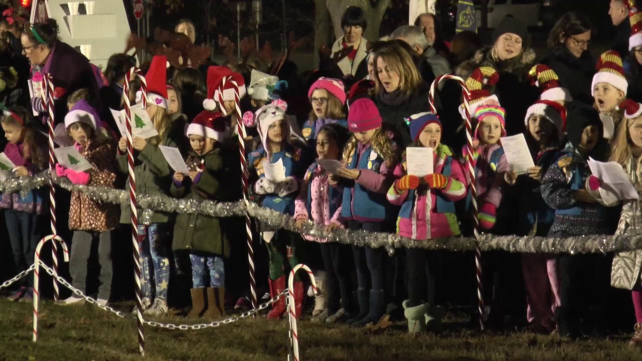 WM Tree Lighting Ceremony 2017 - YouTube