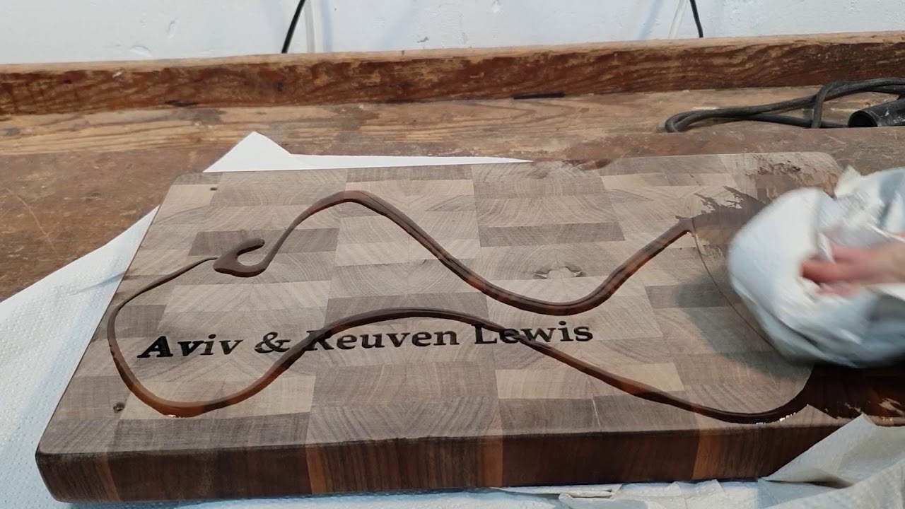Finishing Walnut end grain cutting board, Laser etching - YouTube