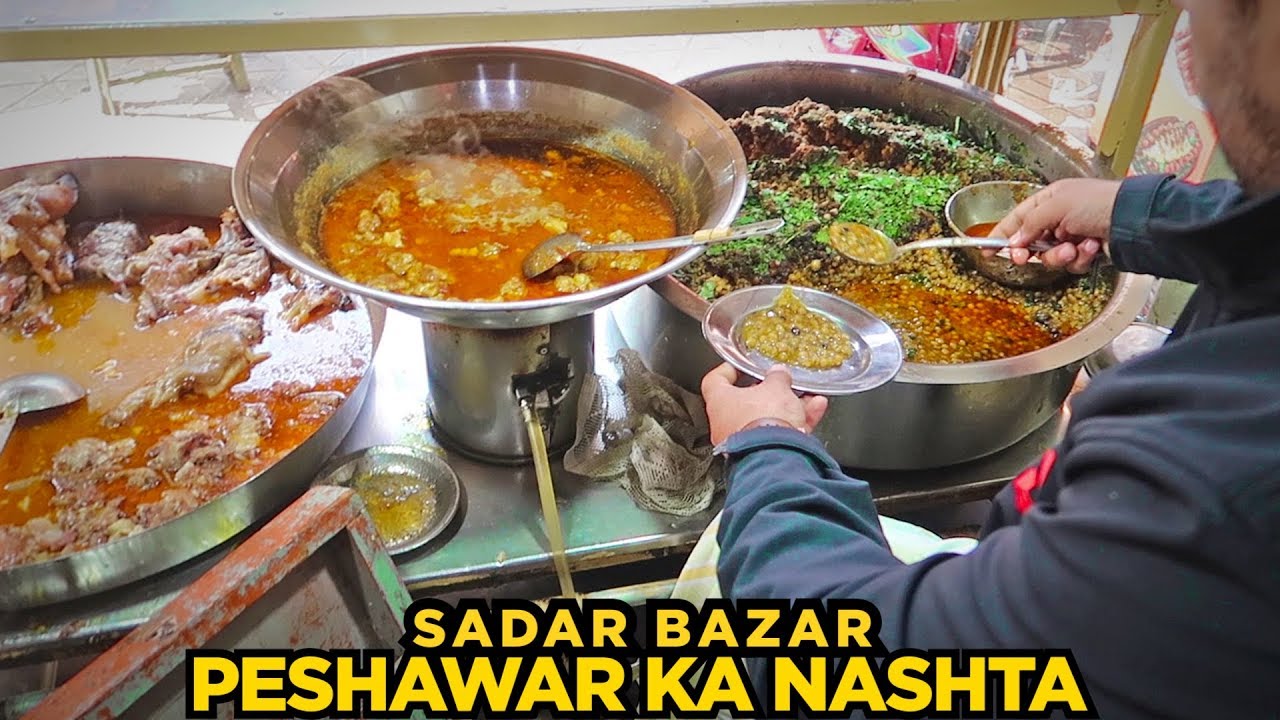 Food Street of Peshawar, Saddar | Fawara Chowk, Saddar Bazar | Koftay ...