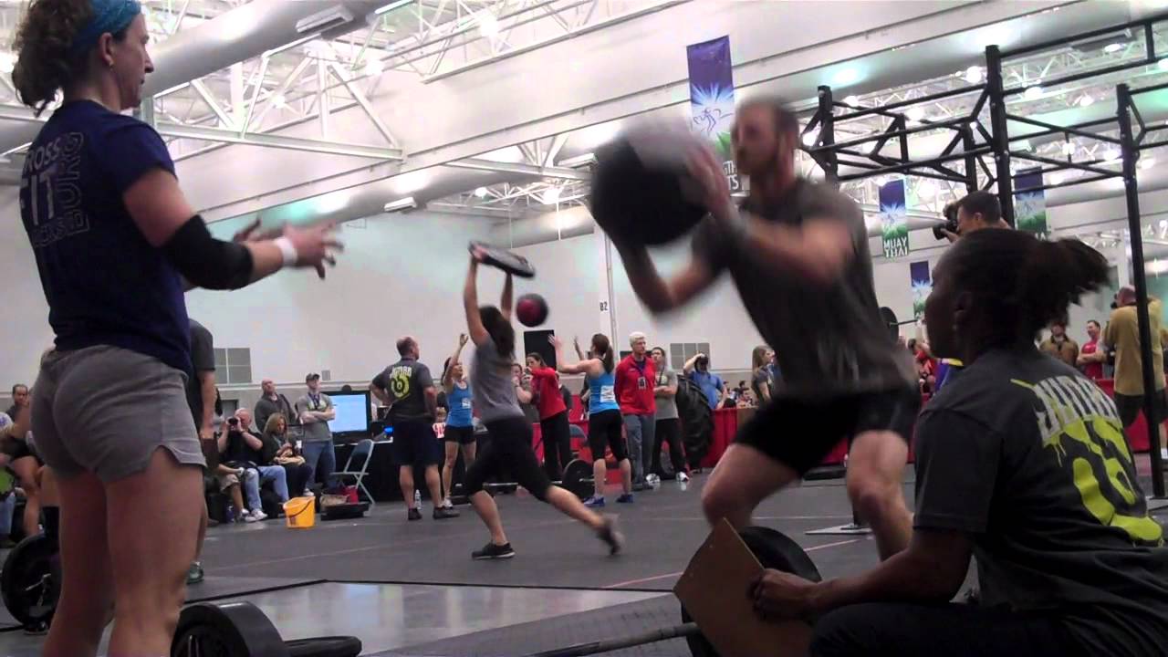 CrossFit Blacksburg Wonder Twins WOD 2 "The Honey Badger" @ Team Grit ...