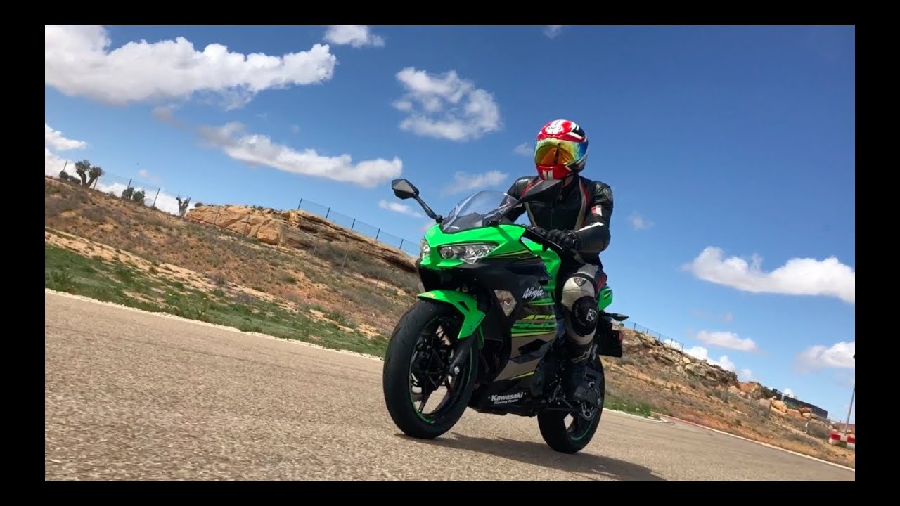 Kawasaki Ninja 400 - A great little track bike - Review part 1 - YouTube