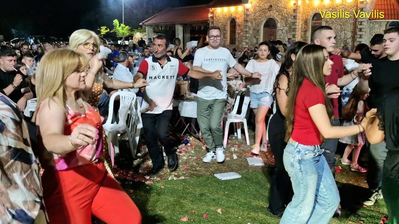 Το μεγάλο γλέντι στα έλατα- Κώστας Μπανιώτης- Τάκης Μπαλάσης- Γιάννης ...