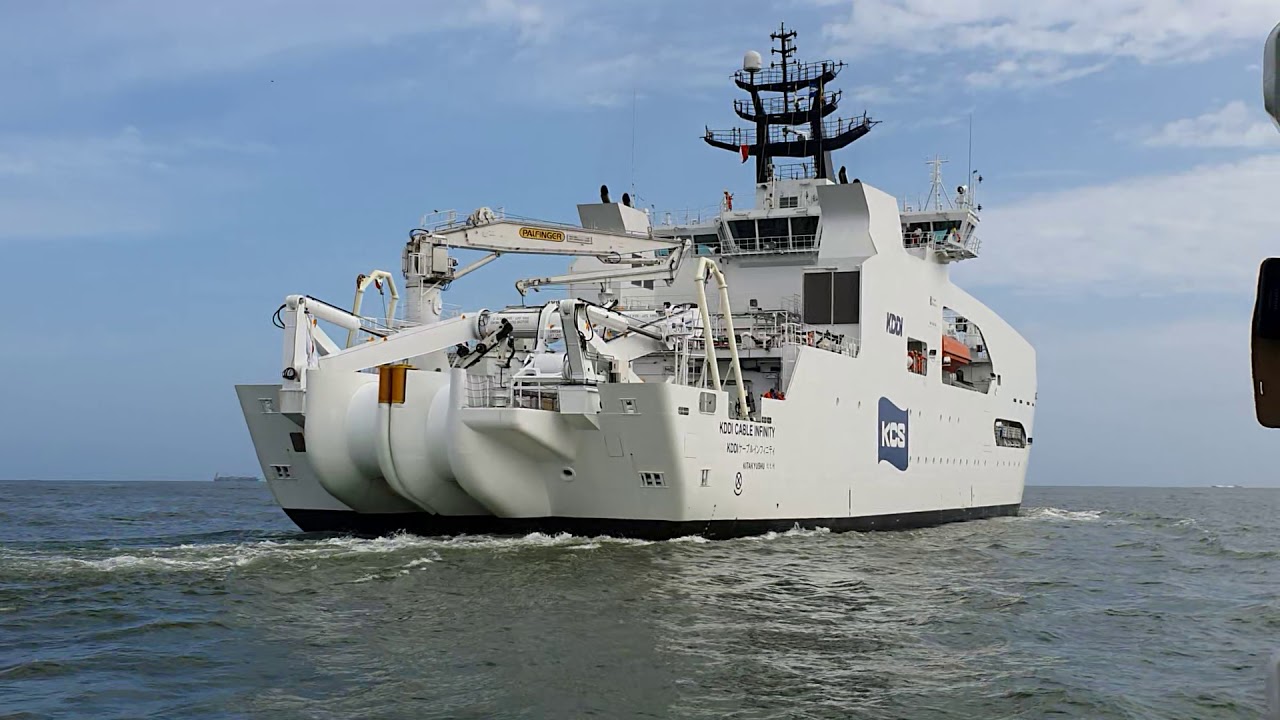 Cable Laying Infinity Built By Colombo Dockyarad PLC Srilanka Handing ...