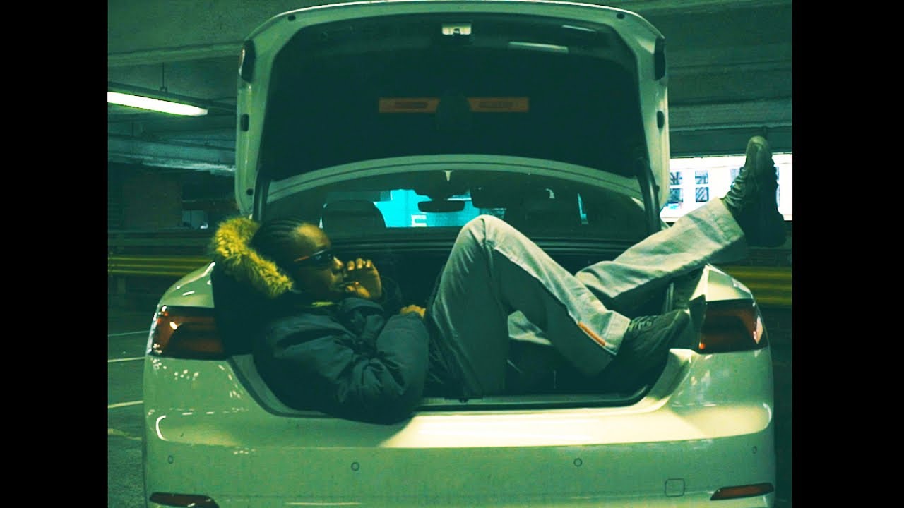 Pitch 92 - Suttin' In The Trunk Feat. Lord Apex (OFFICIAL VIDEO) - YouTube