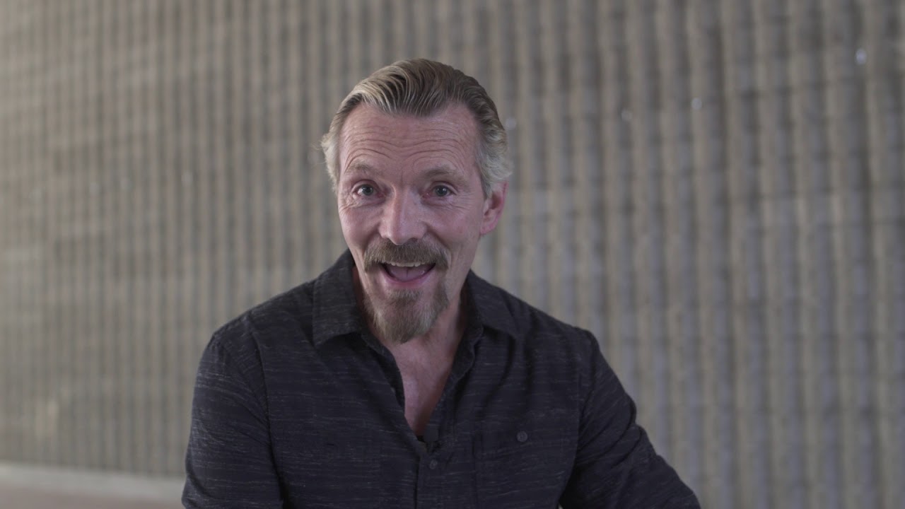 Jonathan Smoots invites you to come see Love's Labour's Lost - YouTube
