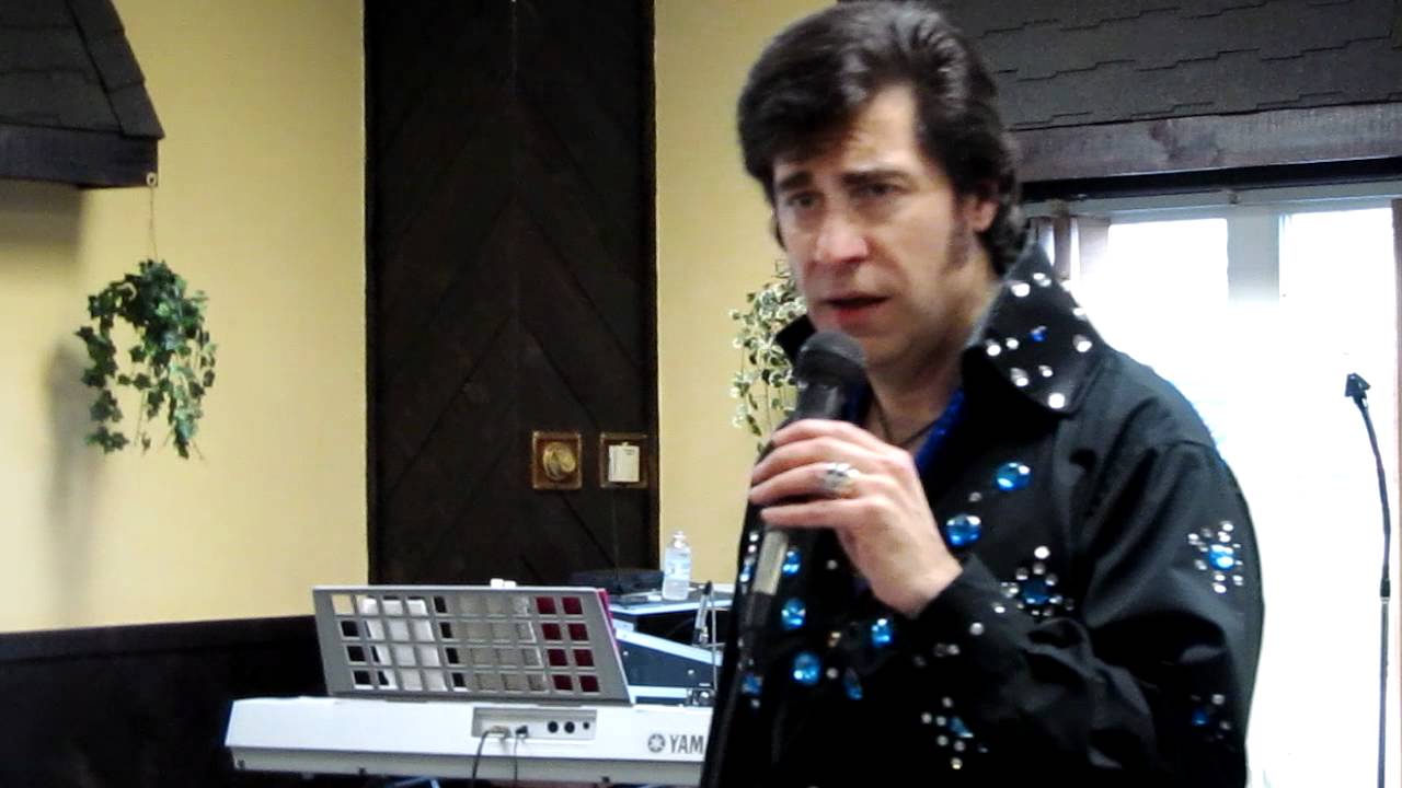 James Mckay as Elvis 2011 014 - YouTube
