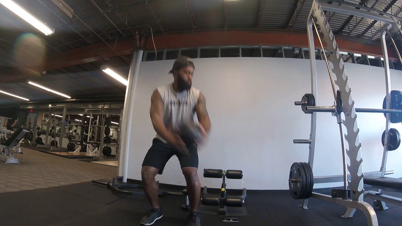 MB Squat + woodchop - YouTube