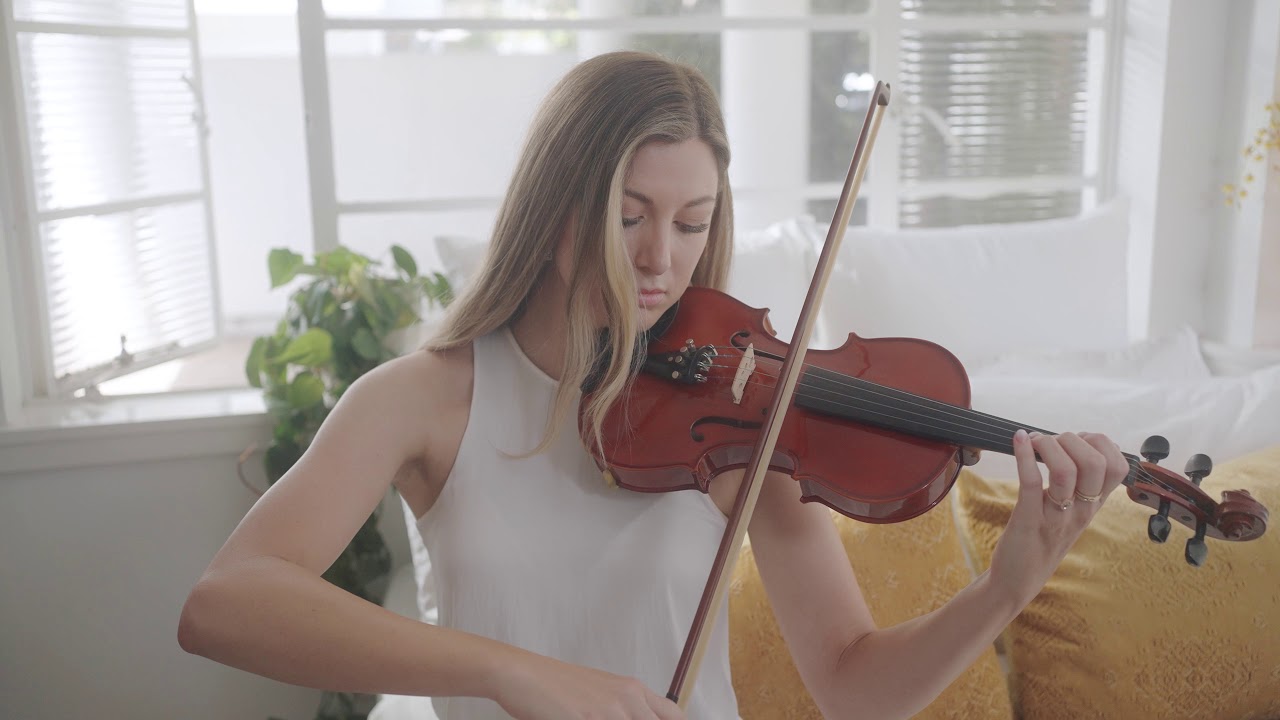 Miah wearing my Jodi Phillips 'Hopara' collection. - YouTube