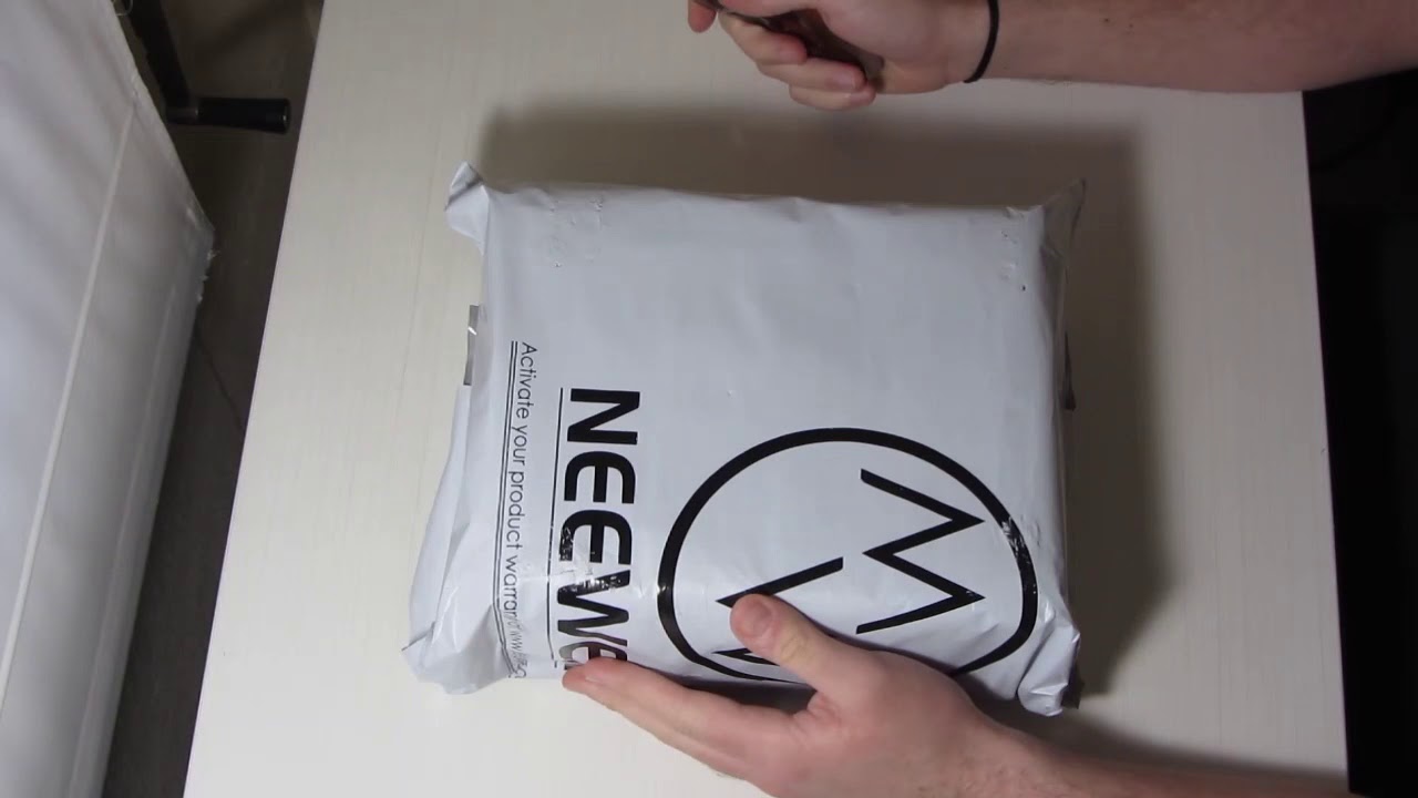 Unboxing Neewer NW-410 castellano - YouTube