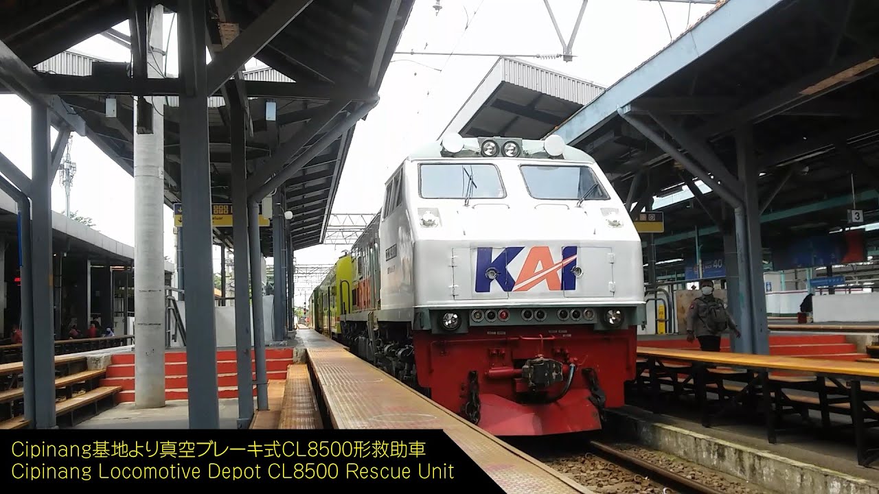Momen Langka Kereta Api Pendek! Kereta Penolong CL8500 Depo Cipinang ...