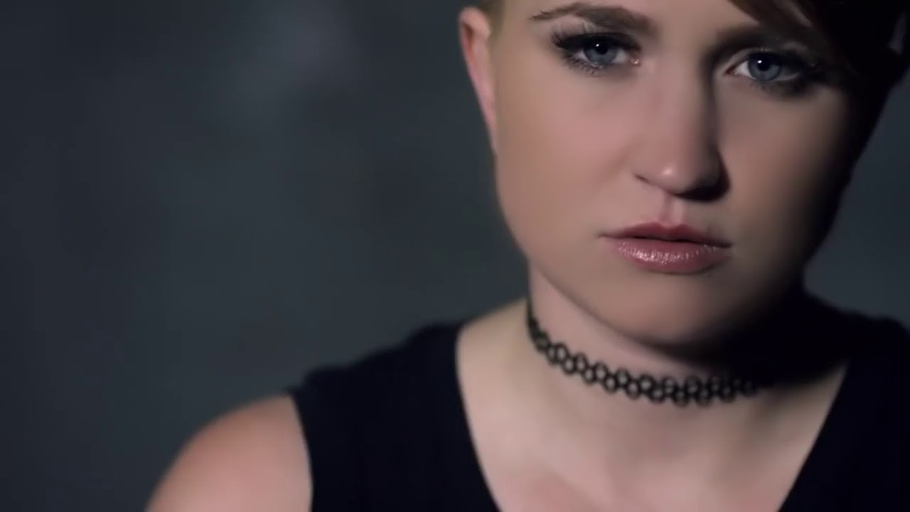 Maggie Linderman ( pretty girl) official video - YouTube