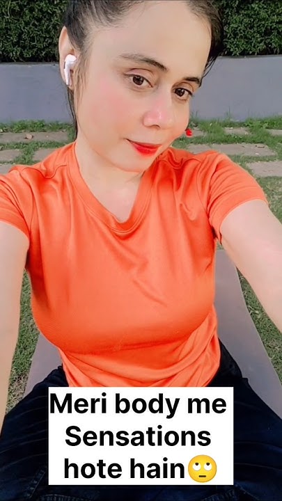 Meri body me sensation hoti hai 🙄 #shorts #funnyshorts #parineetichopra #trendingshorts # ...