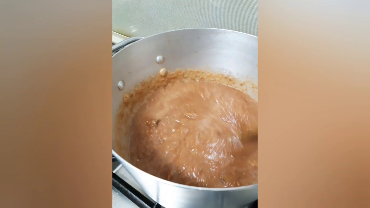 Red soup/ sorba asmar Arabic food - YouTube