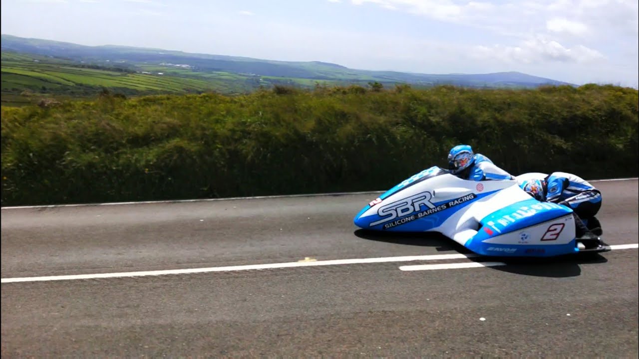TT 2019 sidecar race 1 from the Creg Ny Baa | Isle Of Man TT - YouTube