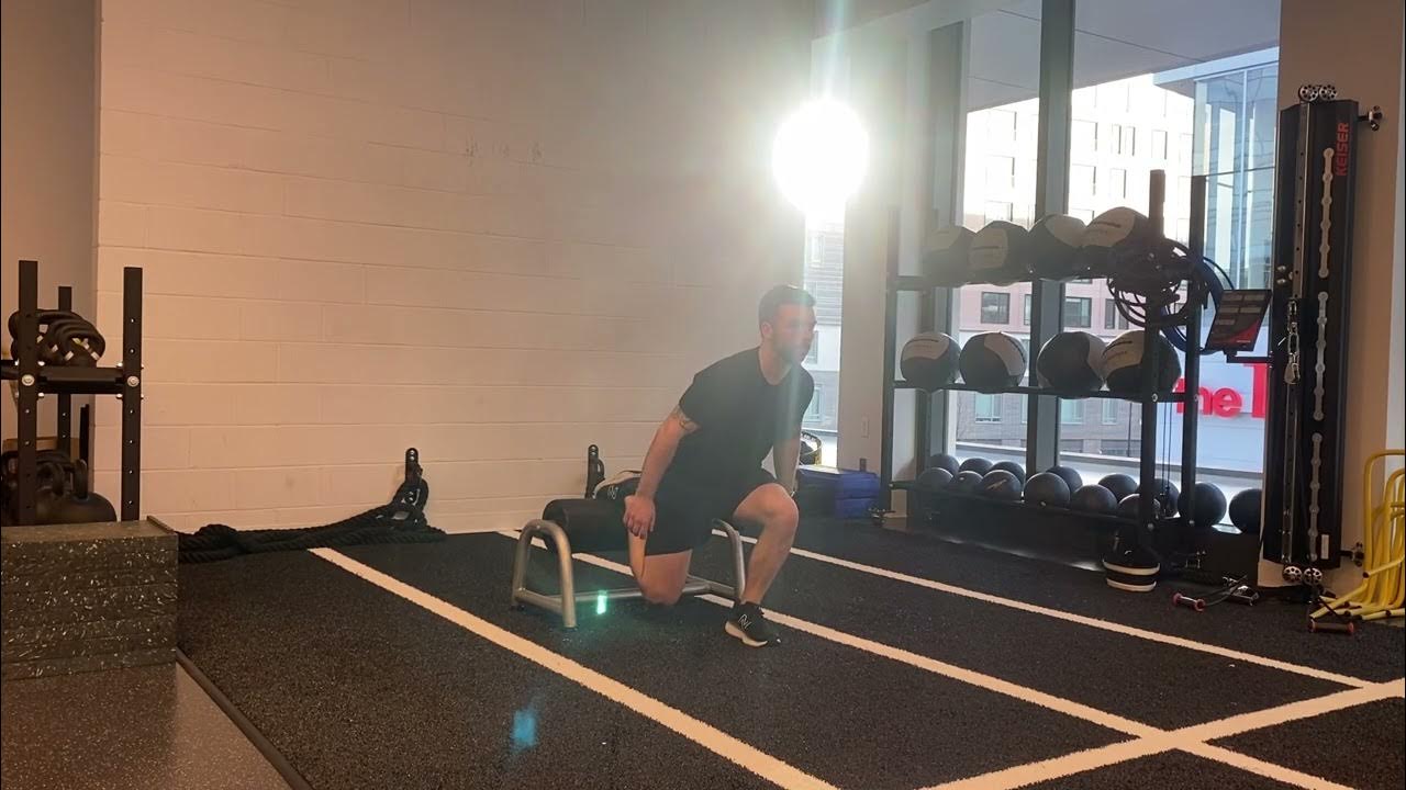 Rear Foot Elevated Split Squat Jump w/ Eccentric Drop - YouTube