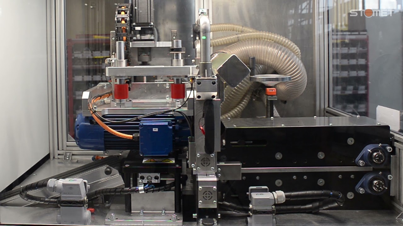 Stomet Sanok - Maszyny i urządzenia - Maszyna do cięcia i wykrawania ...