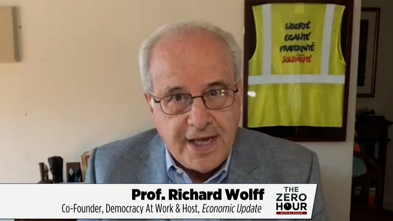 Prof. Richard Wolff on the "Economics of Comradeship" - YouTube