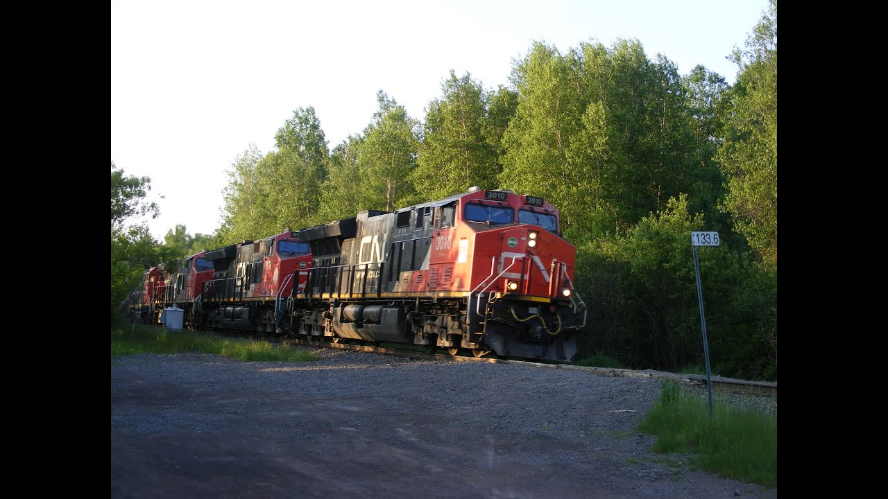 CN 121 at Berry Mills, NB June 24 2023 - YouTube