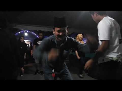 Bermukun HitaM BuDaK Di Kuala Sibuti.