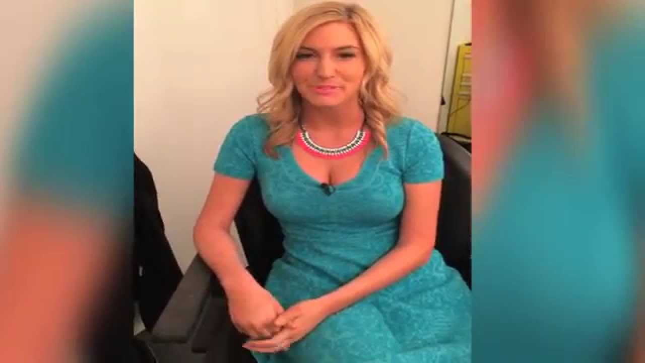 10 Things with Bachelor Winner Whitney Bischoff - YouTube