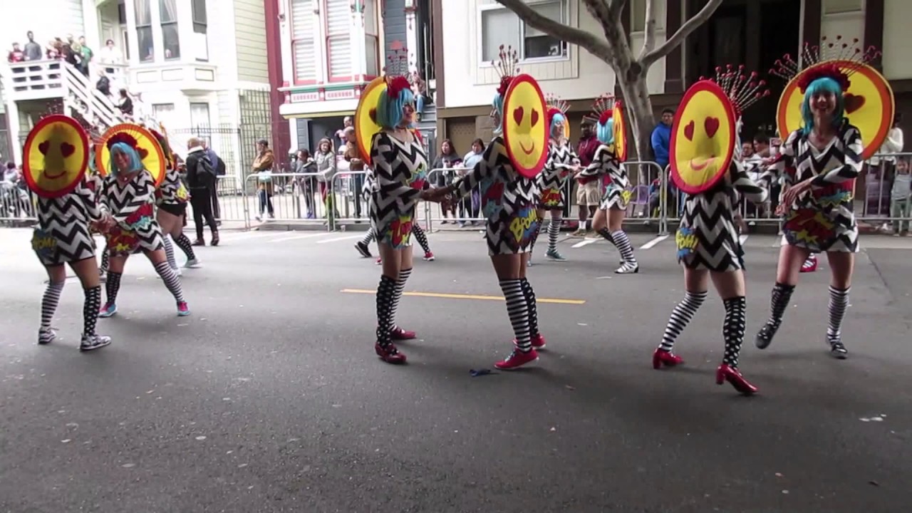 San Francisco Carnaval Grand Parade 2017 Mission District San Francisco ...
