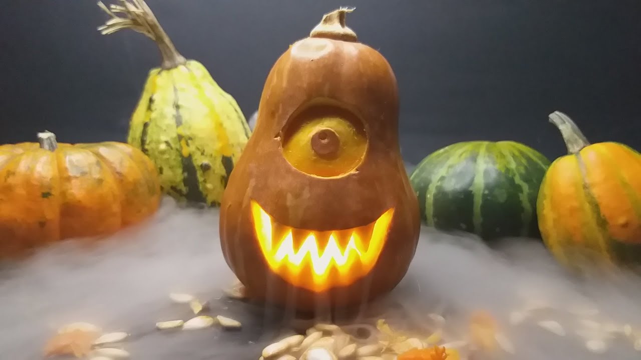 How to carve mini Pumpkin - YouTube