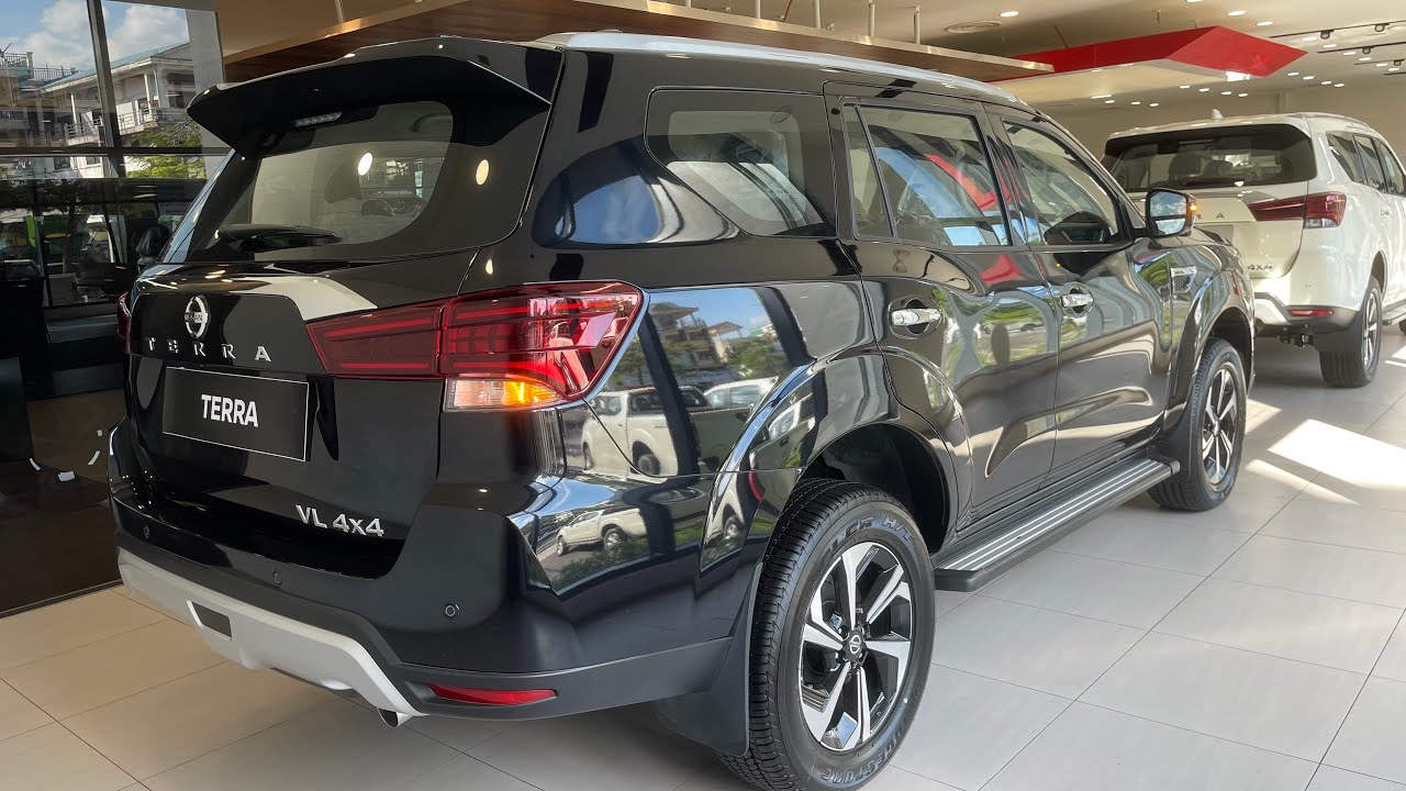 2023 Nissan Terra 2.5L VL 4WD 7AT SUV / In-Depth Walkaround Exterior ...