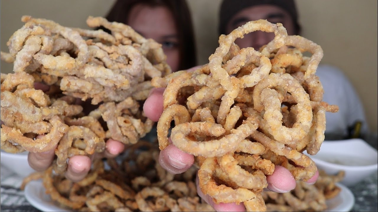 Crispy Chicharon Bituka ng manok (chicken intestine) plus seryosong ...