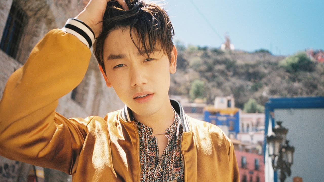 Eric Nam (에릭남) - 솔직히 (Honestly...) - YouTube