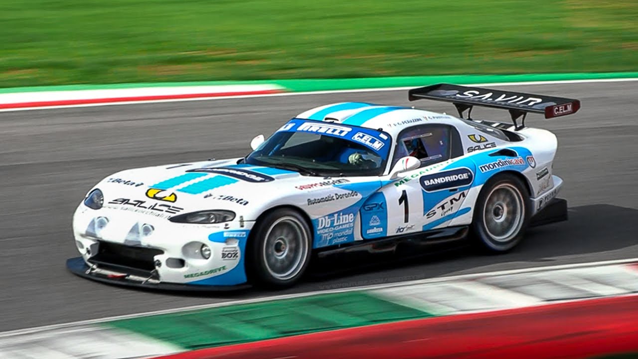 OnBoard a Viper GTS-R GT1 at Mugello Circuit: 8.0L V10 Engine Sound ...