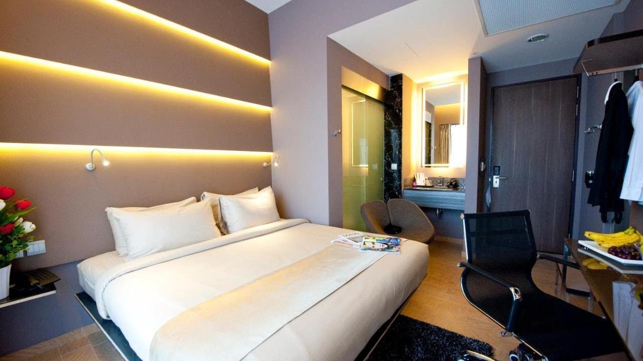 Parc Sovereign Hotel Tyrwhitt, Singapore - YouTube