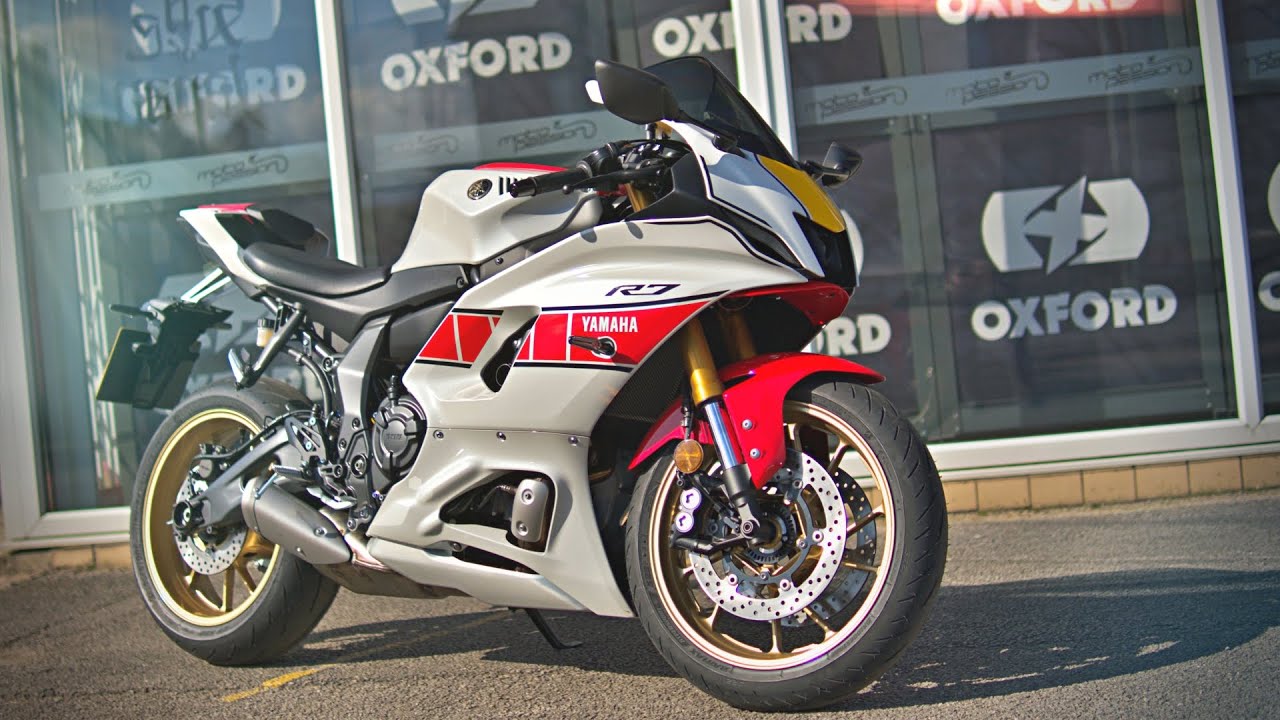 Discovering the 2023 YAMAHA R7 World GP 60th Anniversary - YouTube
