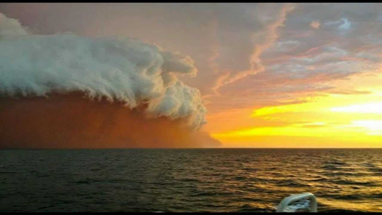 Incredible wall of sand whipped up by cyclone hits remote stretch of ...