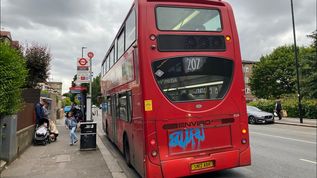 Journey on Transport UK, enviro 400 (SN12ABK): Route 207 to Hayes By ...