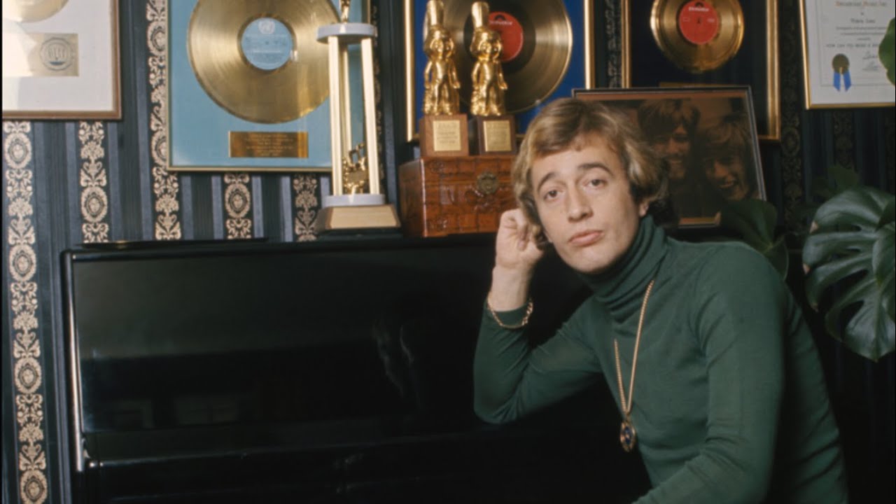 Interesting Robin Gibb Vocals, Part 2: 1974 - 2001 - YouTube