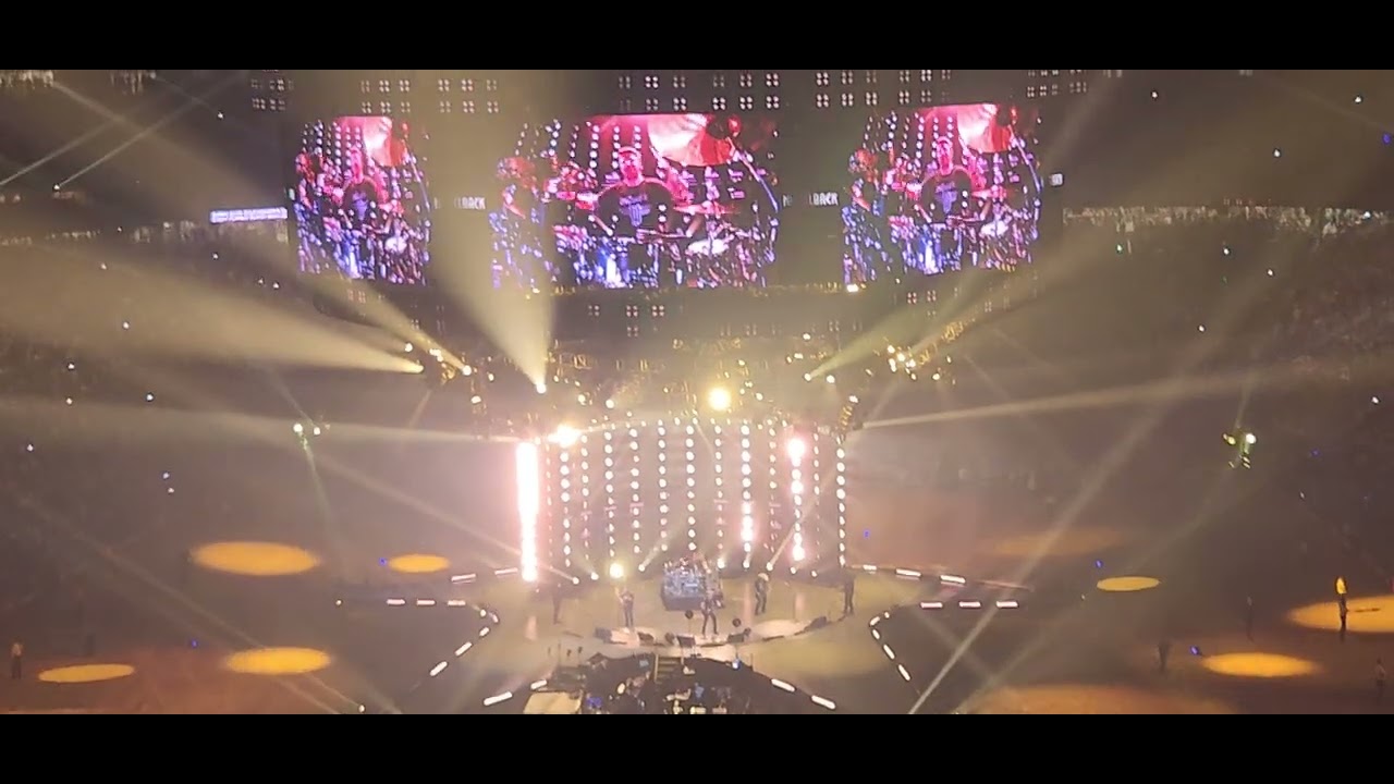 Nickelback - Rockstar - Rodeo Houston - NRG Stadium - Houston, TX 03/13 ...