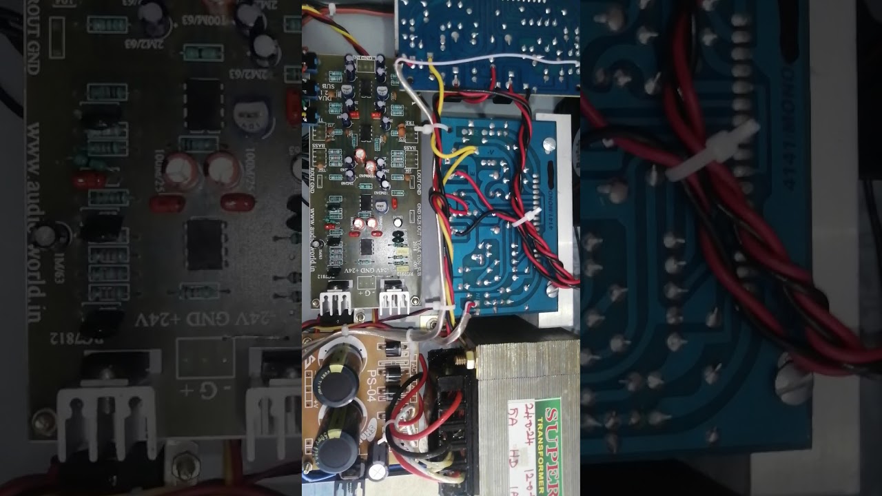 STK 2.1 amplifier - YouTube