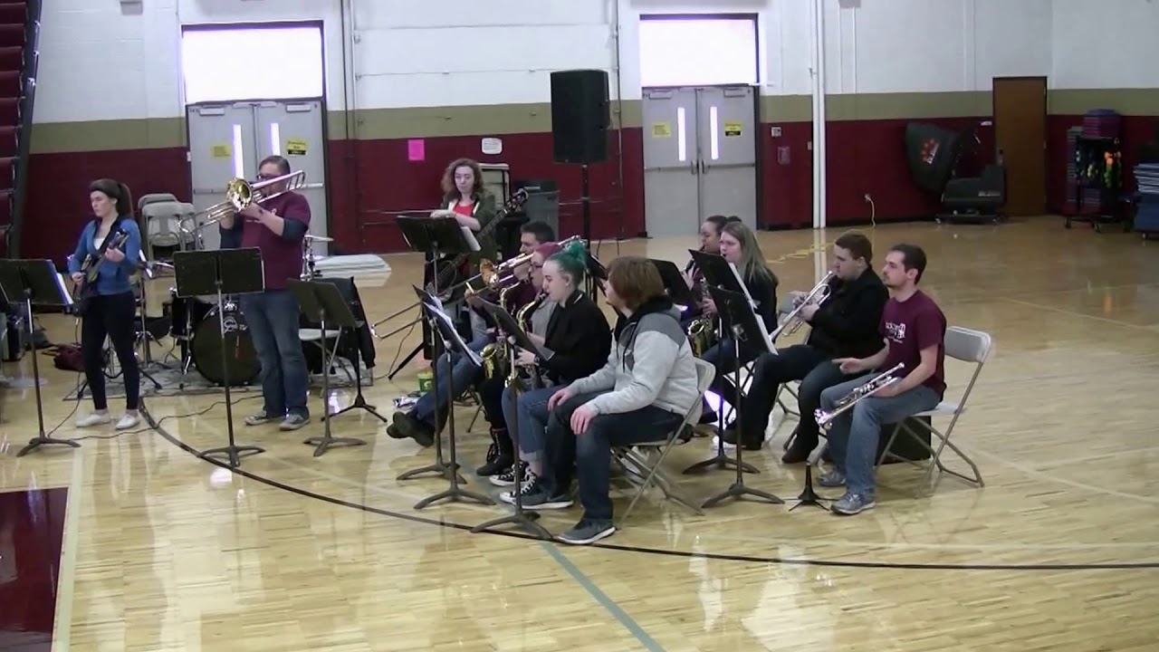 Jackson College Jets Pep Band 2/3/2018 - YouTube