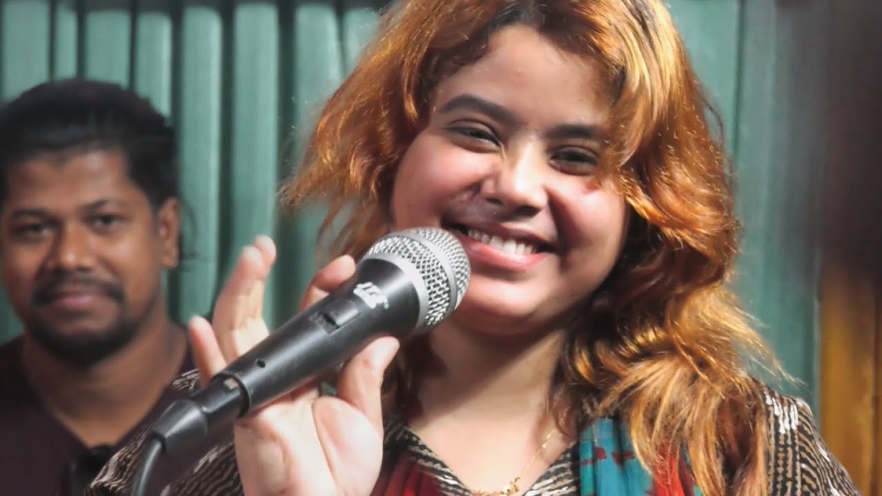 গানে গানে ডাকি মওলা তোমারে | বোনটির কন্ঠ নয় মনে হয় যেন বাঁশির সুর ...