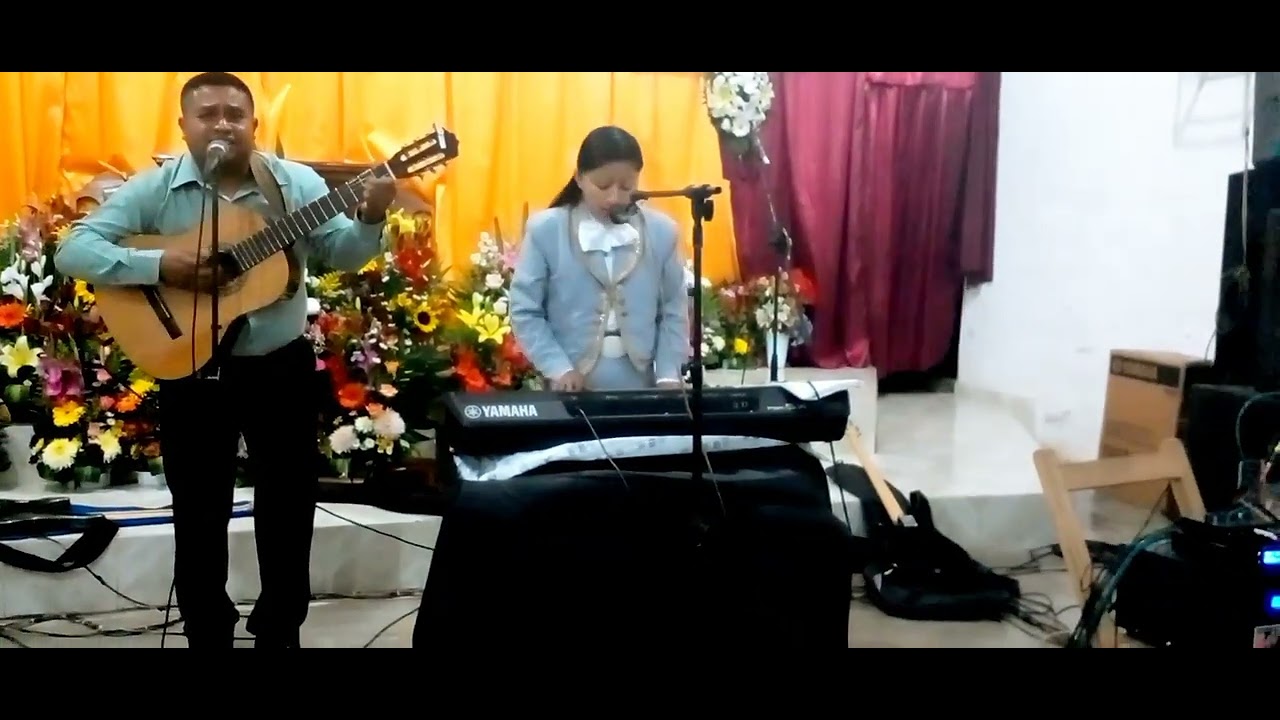 sumergeme .. natali bleih con teclado - YouTube